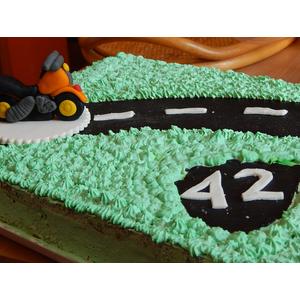 Motoros torta képek - Süss Velem.com