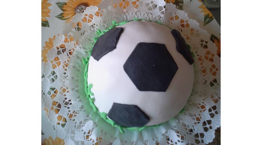 Foci torta kellékek - Süss Velem.com