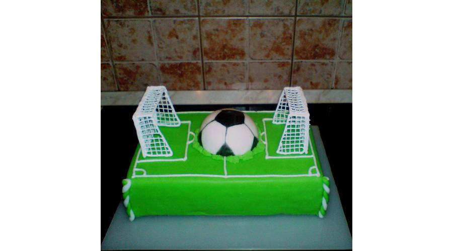 Foci torta kellékek - Süss Velem.com