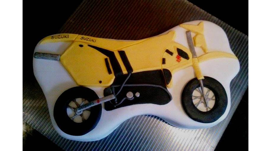 Motoros torta képek - Süss Velem.com