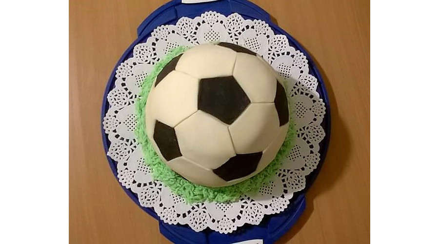 Foci torta kellékek - Süss Velem.com